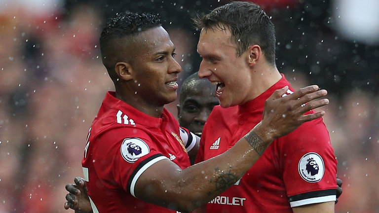 แมนเชสเตอร์ ยูไนเต็ด 4 เอฟเวอร์ตัน 0 - ความผิดหวังของ รูนีย์ - Bet138